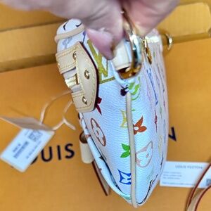 Louis Vuitton x Murakami | Bags | Louis Vuitton X Murakami White W ...